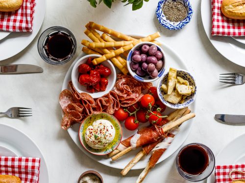 How to host an Italian feast