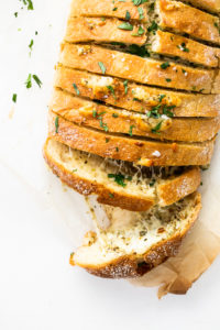 Cheesy pull apart garlic bread - Simply Delicious