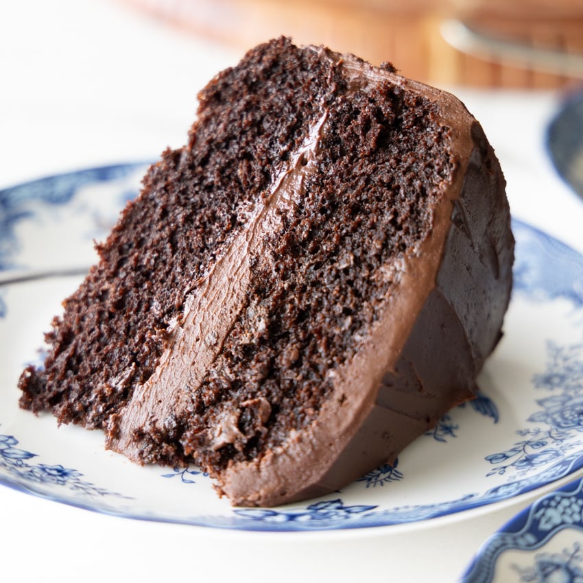 Easy Chocolate Cake - Simply Delicious