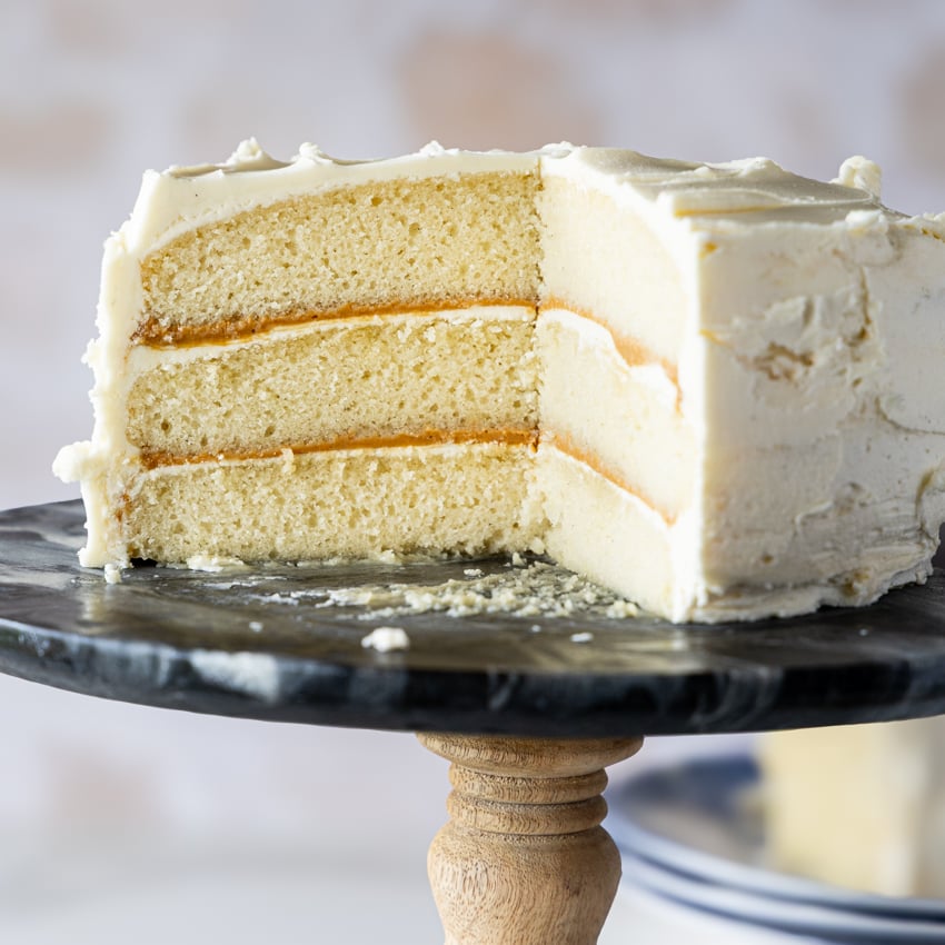The BEST Vanilla Cake - Simply Delicious